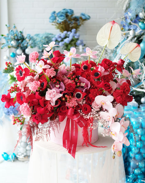 Romantic Secret Garden Blossom Box – Madame Florist