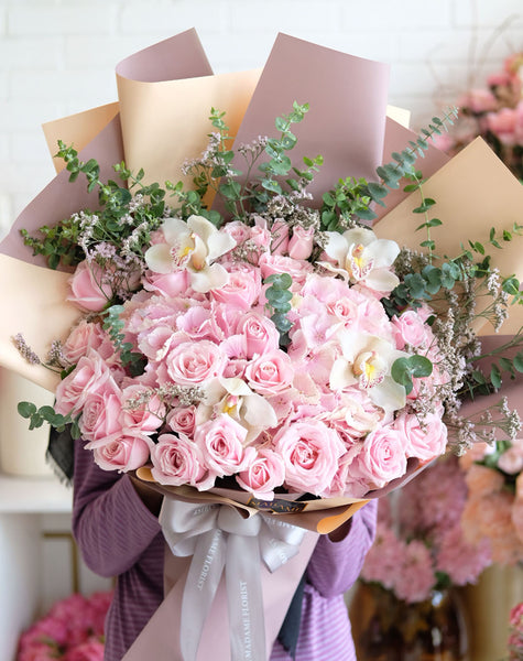 Beautiful Rosebud – Madame Florist
